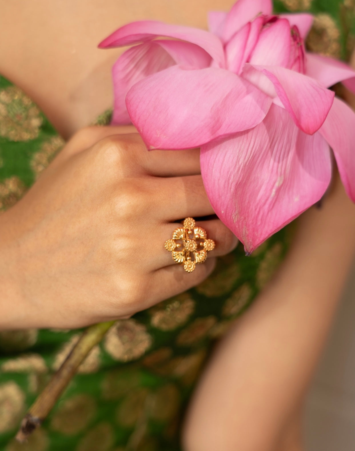 Siyaa Ring – aarka.